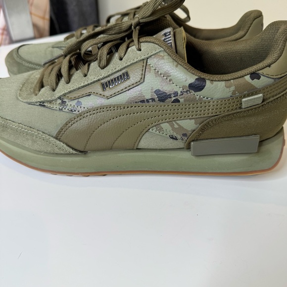 Puma | Shoes | Puma Future Rider Camo Flagship Lace Up Mens Green ...